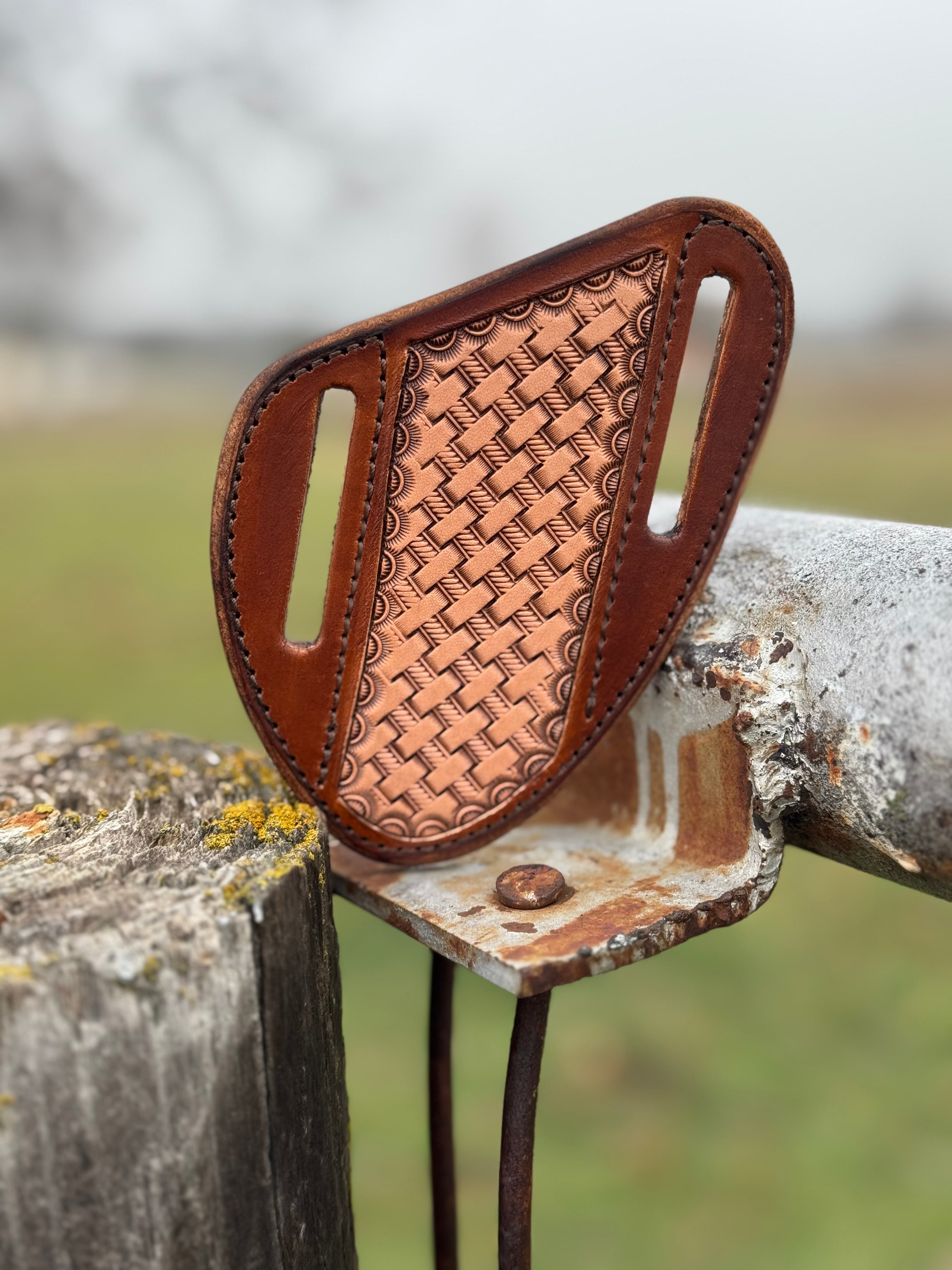 Basket Stamp Sheath/Golden Brown Border – Randall Leather Designs