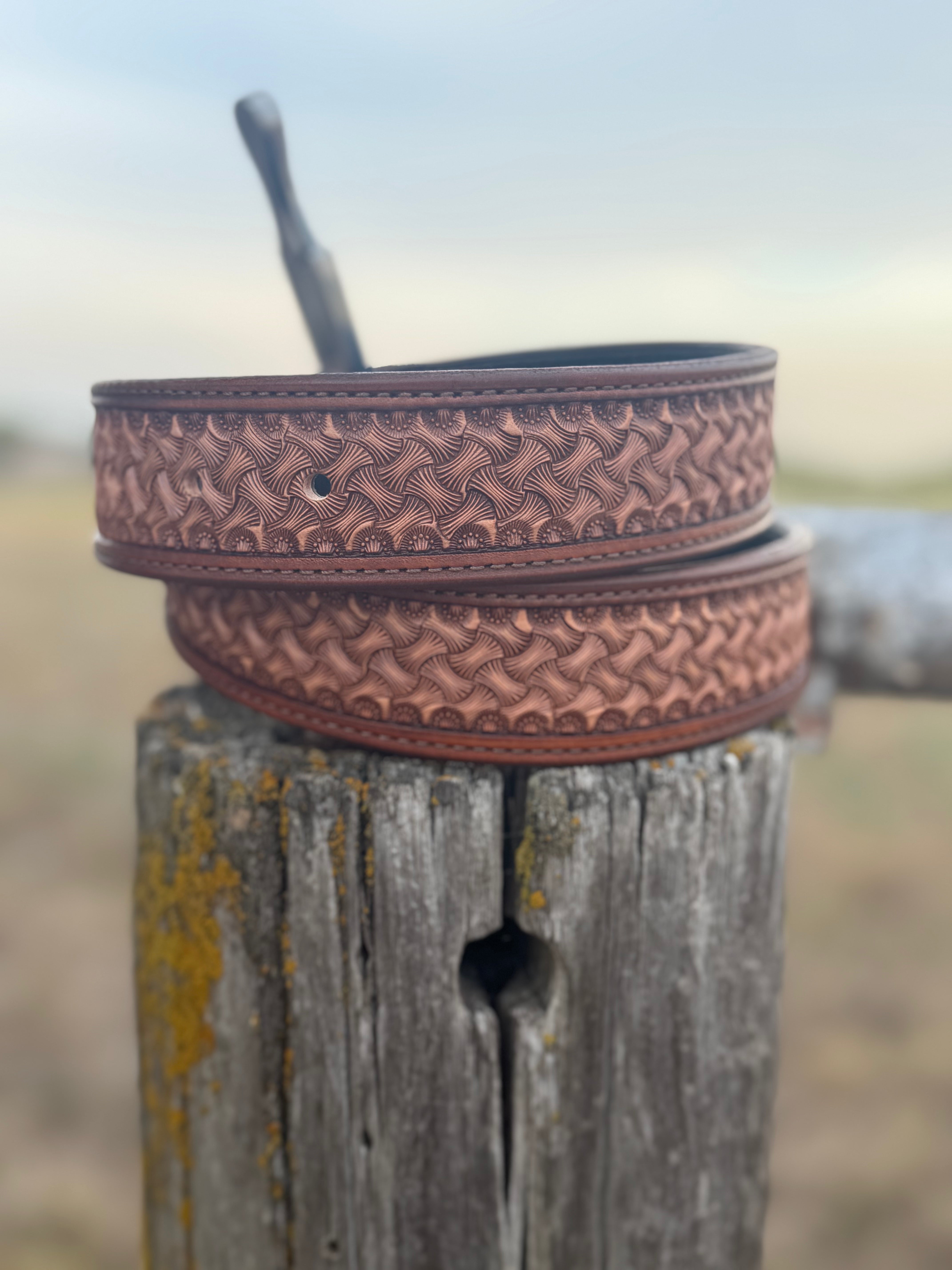 Axe head basket stamp/Golden brown border – Randall Leather Designs